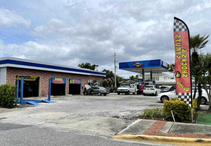 #2366 Orlando Sunoco - Gas Station USA